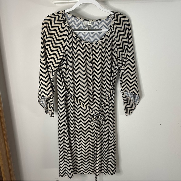 Tacera | Dresses | Tacera Chevron Dress Tan And Black | Poshmark